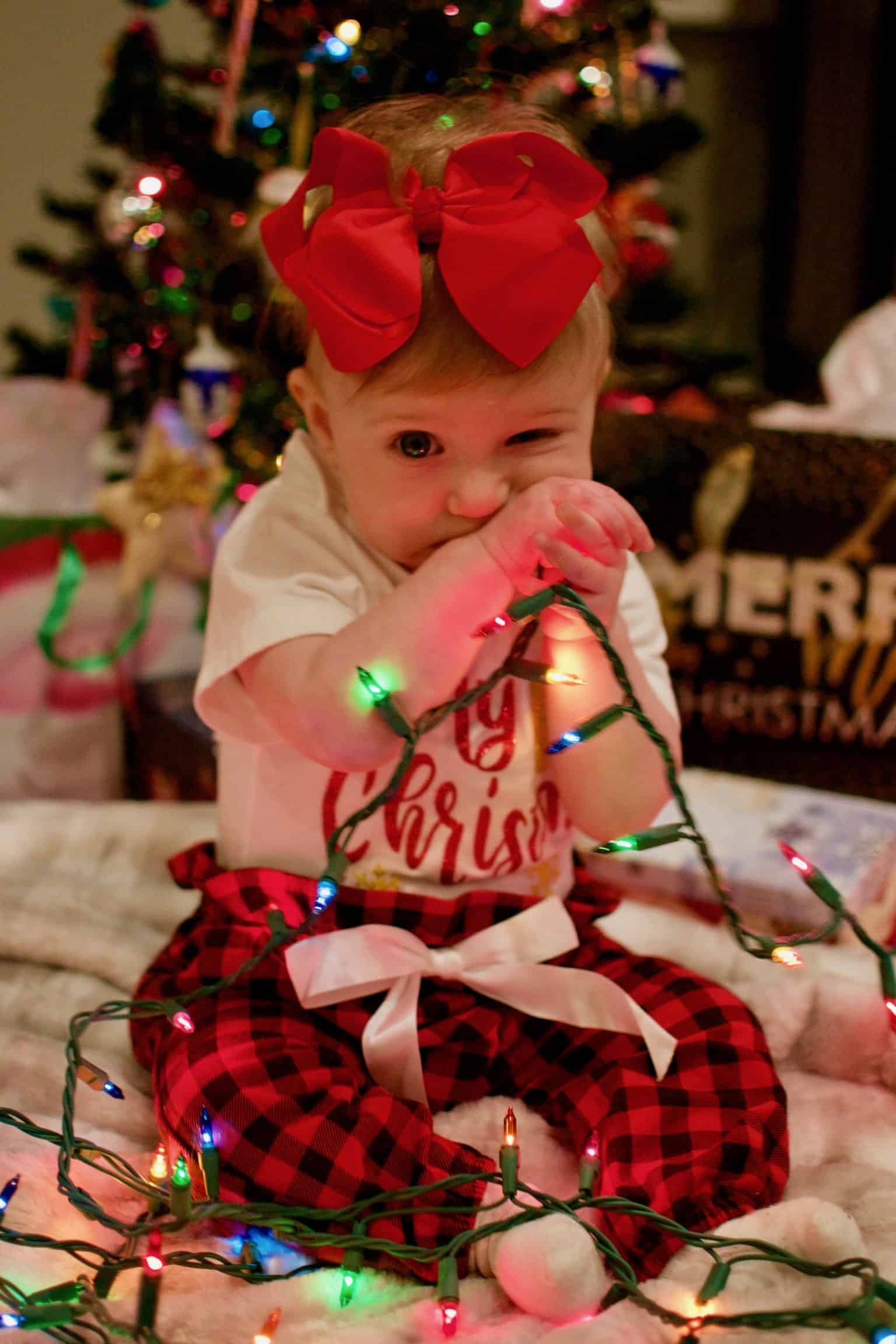 10 Festive Holiday Traditions for Families